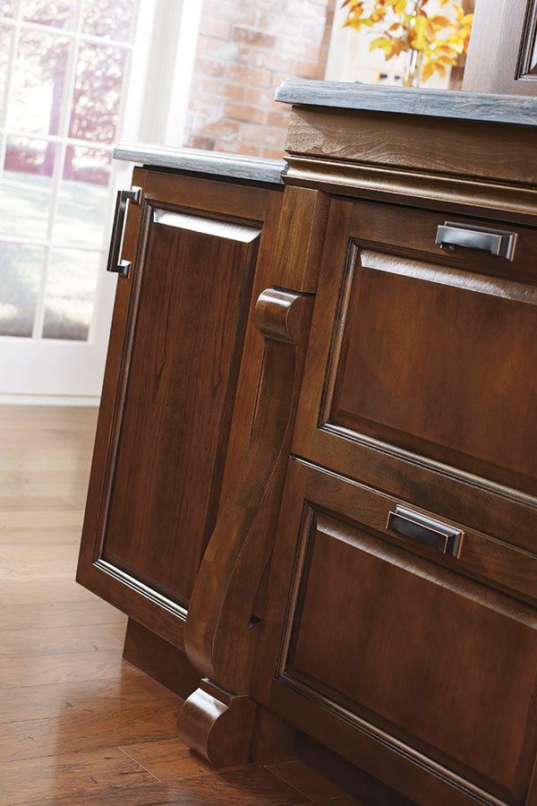Tapered Cabinet Leg - Diamond Cabinetry