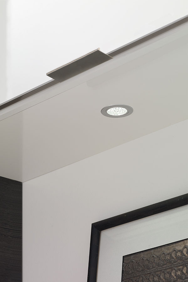 Battery Powered Strip Cabinet Drawer Lighting - Diamond